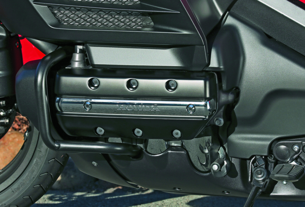 2013 Honda F6B | Road Test Review | Rider Magazine