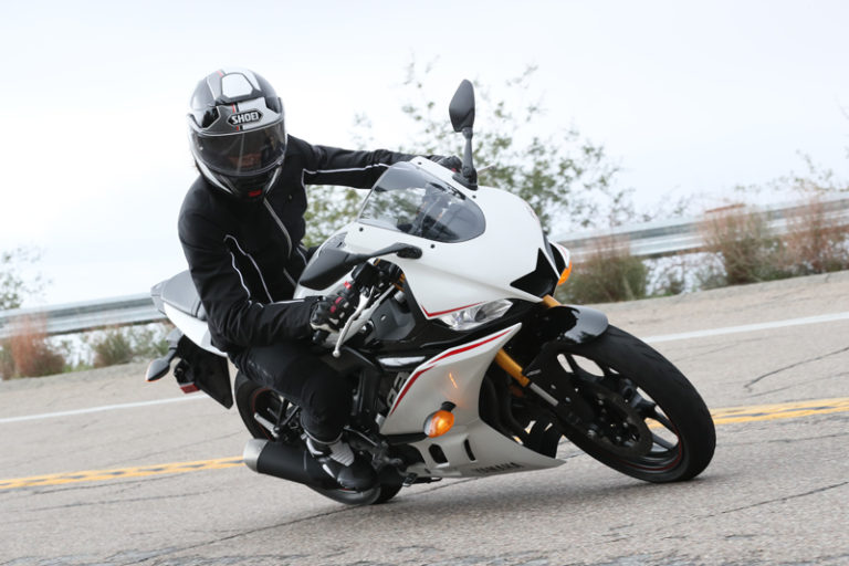 2019 Yamaha YZF-R3 | First Ride Review | Rider Magazine