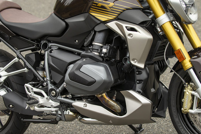 2020 BMW R 1250 R | Road Test Review | Rider Magazine