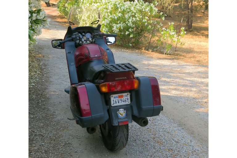 Retrospective: 1990-2002 Honda ST1100 | Rider Magazine