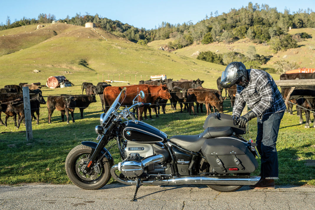 2021 BMW R 18 Classic | Tour Test Review | Rider Magazine