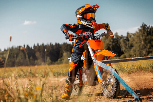 2023 KTM SX-E 3 | First Look Review | Rider Magazine