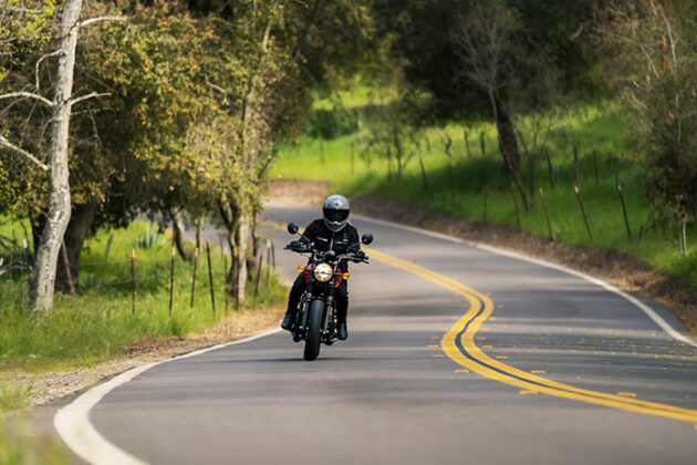 2023 Royal Enfield Hunter 350 | First Ride Review | Rider Magazine
