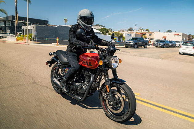2023 Royal Enfield Hunter 350 | First Ride Review | Rider Magazine