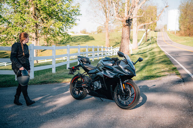 2023 CFMOTO 300SS | First Ride Review | Rider Magazine