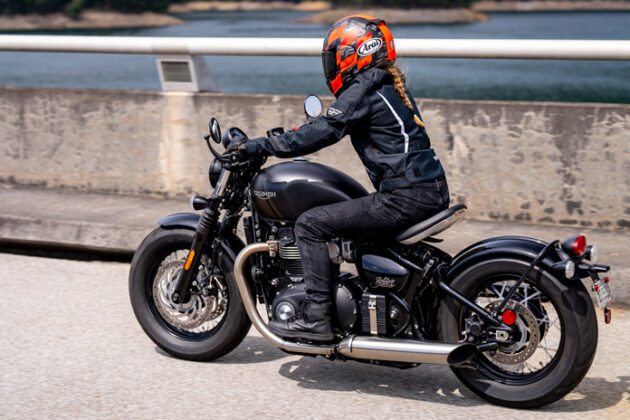 2023 Triumph Bonneville Bobber Review | First Ride | Rider Magazine