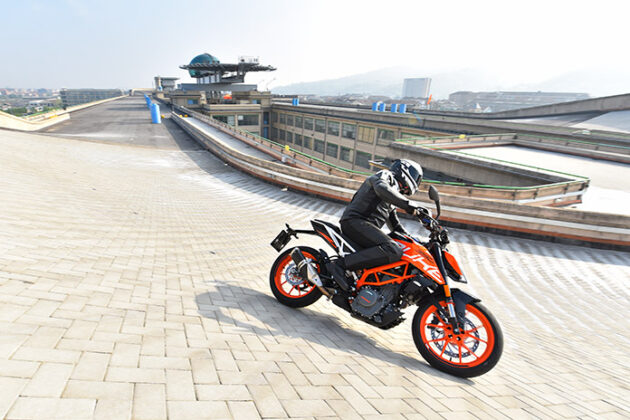 2024 KTM 390 Duke Review | First Ride | Rider Magazine