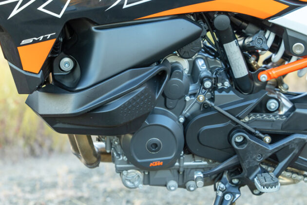 2024 KTM 890 SMT Review | Rider Magazine